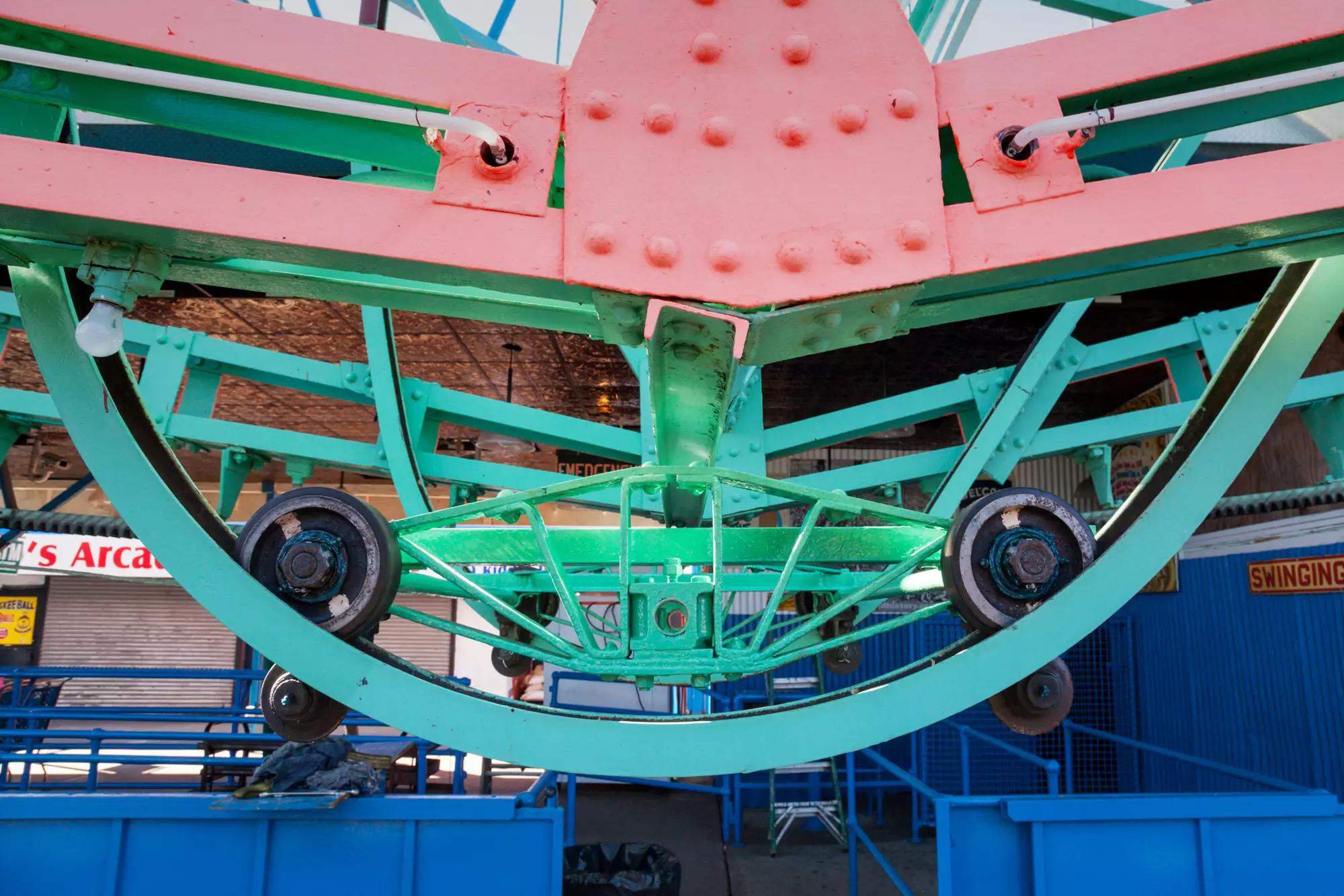 FOTOS: Vea cómo la histórica Wonder Wheel de Coney Island se prepara para la temporada 10108_10