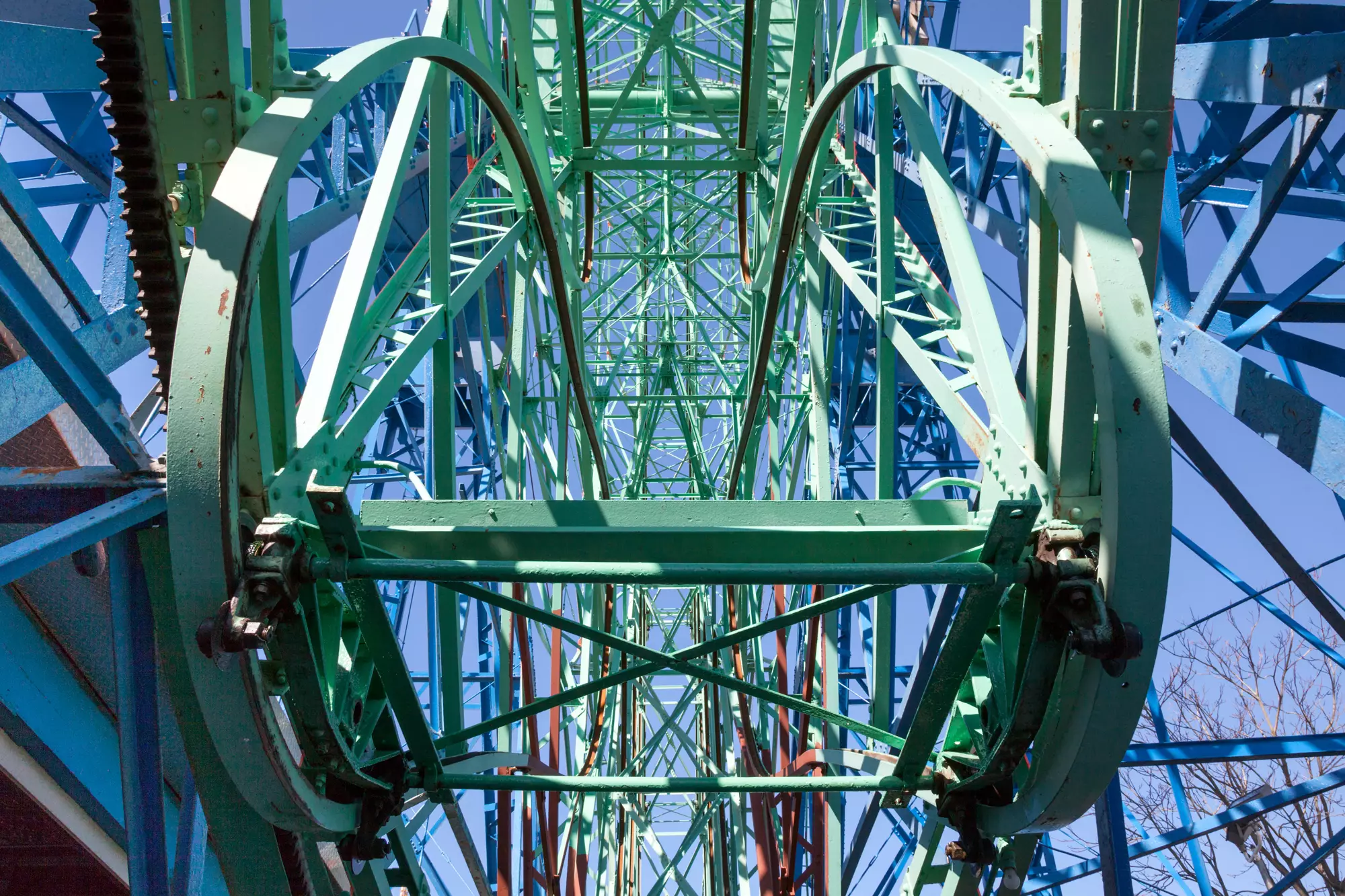 FOTOS: Vea cómo la histórica Wonder Wheel de Coney Island se prepara para la temporada 10108_13