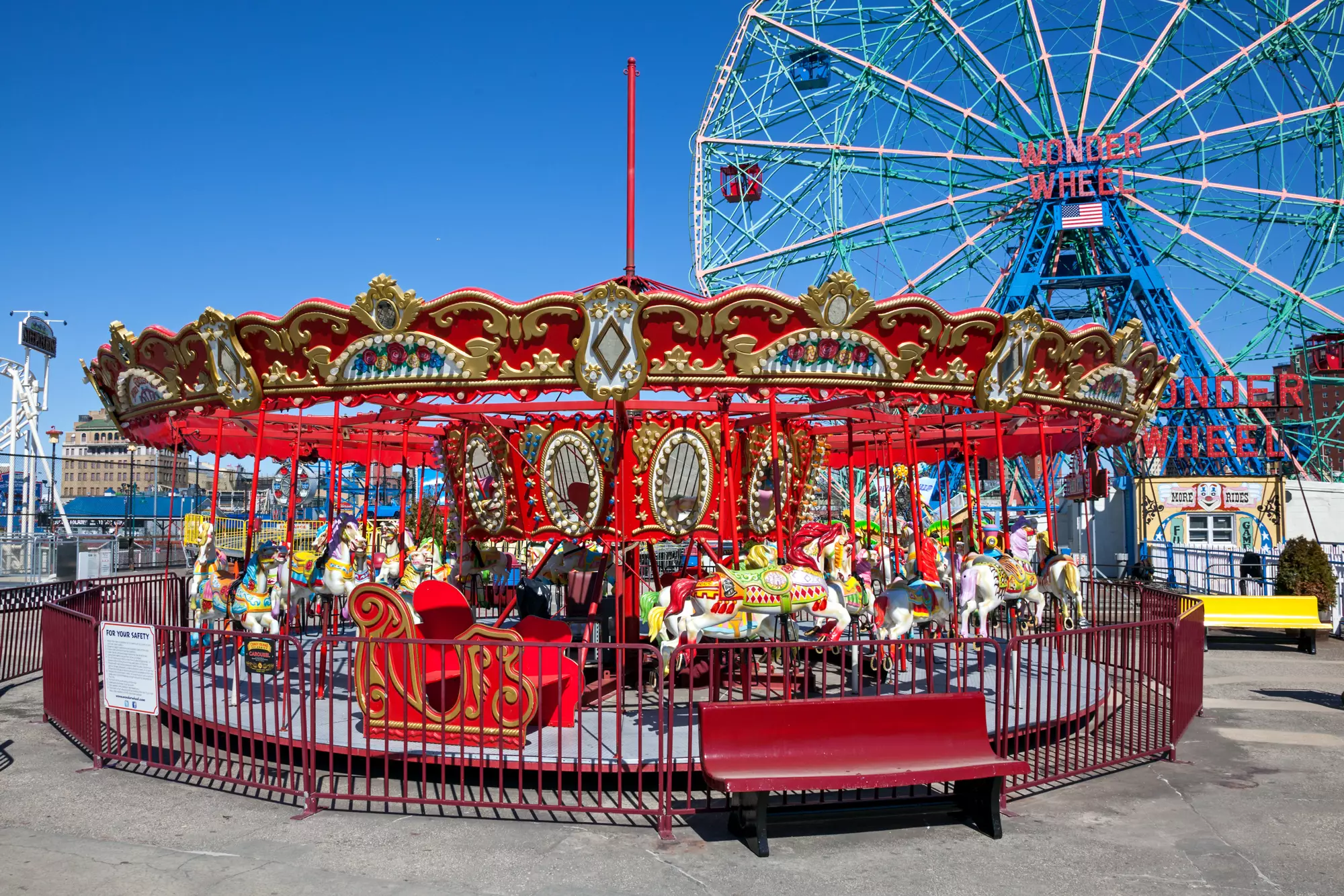 FOTOS: Vea cómo la histórica Wonder Wheel de Coney Island se prepara para la temporada 10108_19
