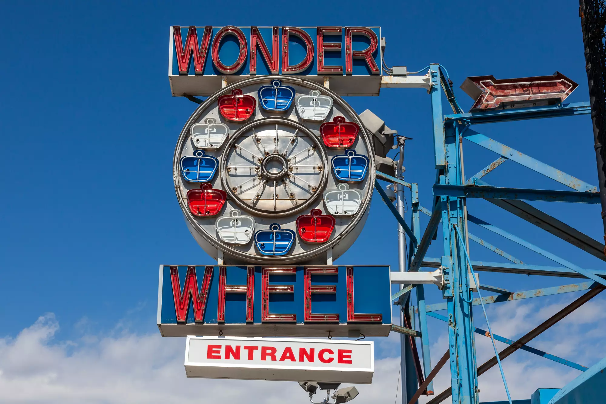 FOTOS: Vea cómo la histórica Wonder Wheel de Coney Island se prepara para la temporada 10108_5