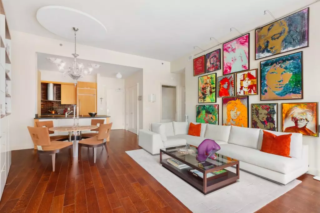 Umculi we-opera uMichael Fabiano ubala i-Battery Park City condo ngo-$1.2M 10574_2