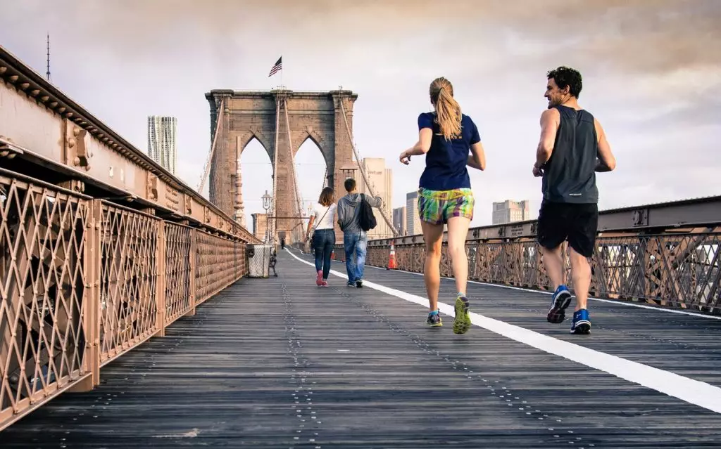 न्यूयोर्क शहरमा 10 उत्कृष्ट दौडने ठाउँहरू