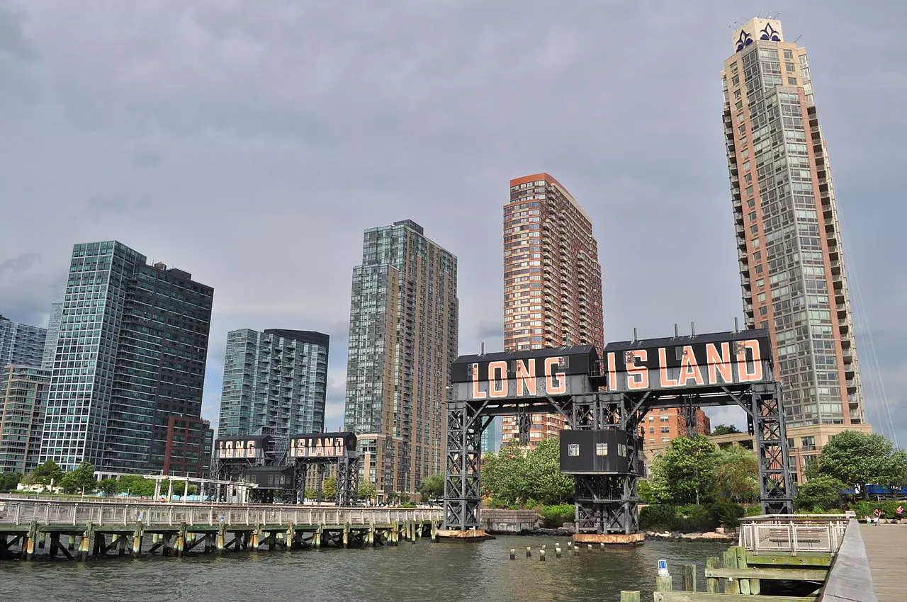 Amazon na-atụgharị uche ịkwaga Long Island City 10716_1