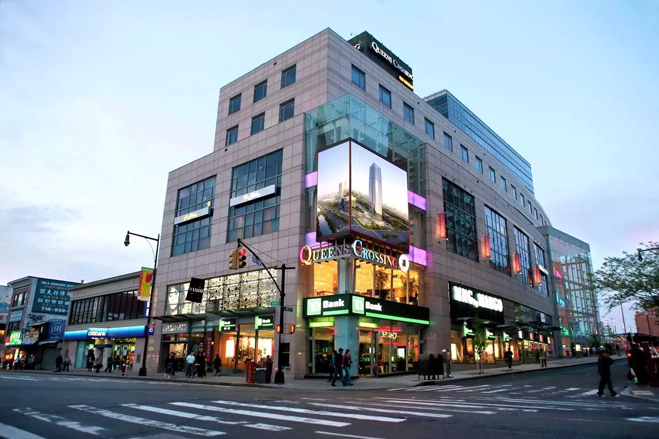 Queens Crossing, Nyc Food Halls, Queens Market