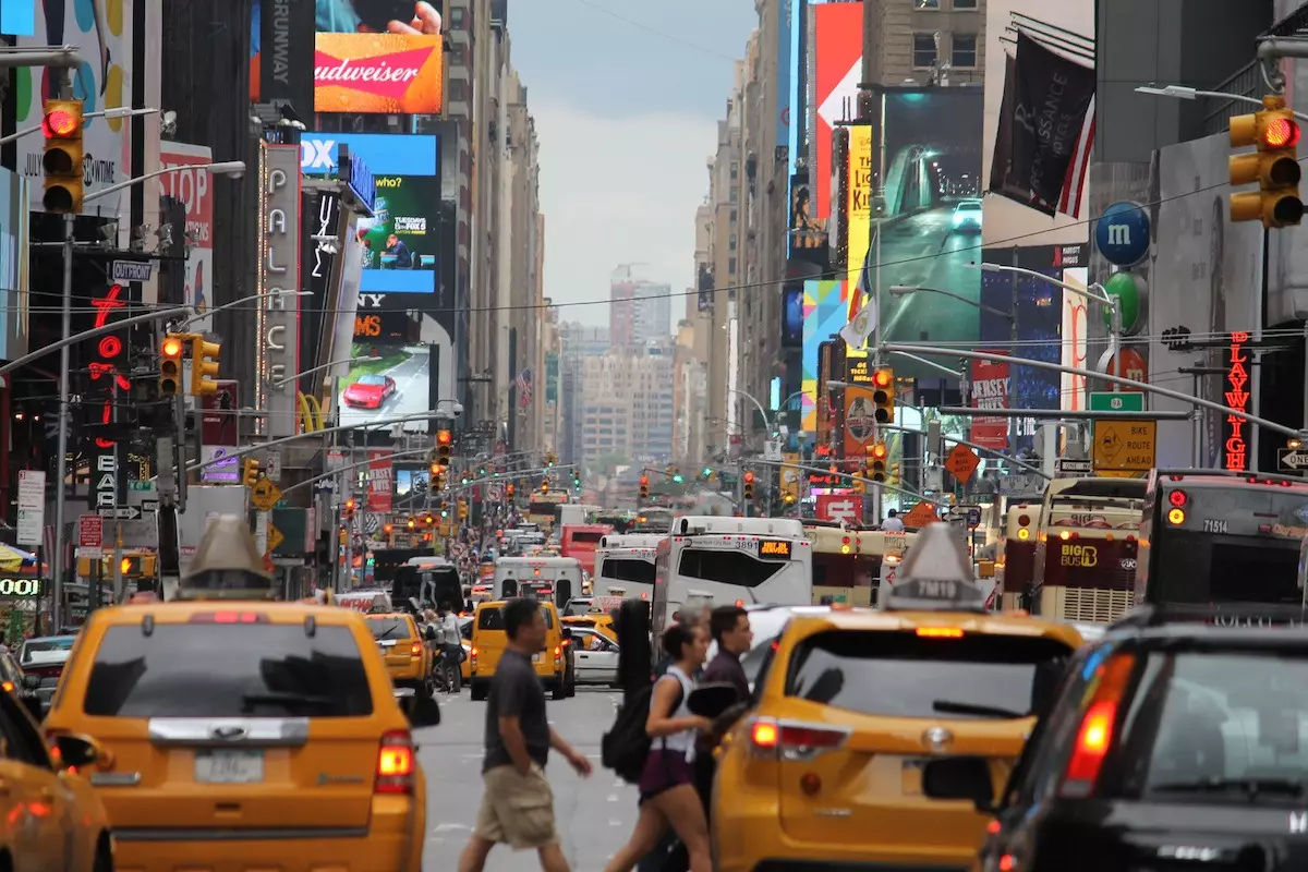 Pada tahun 2018, NYC menarik rekor 65 juta turis—dan jumlah itu akan terus meningkat 10997_1