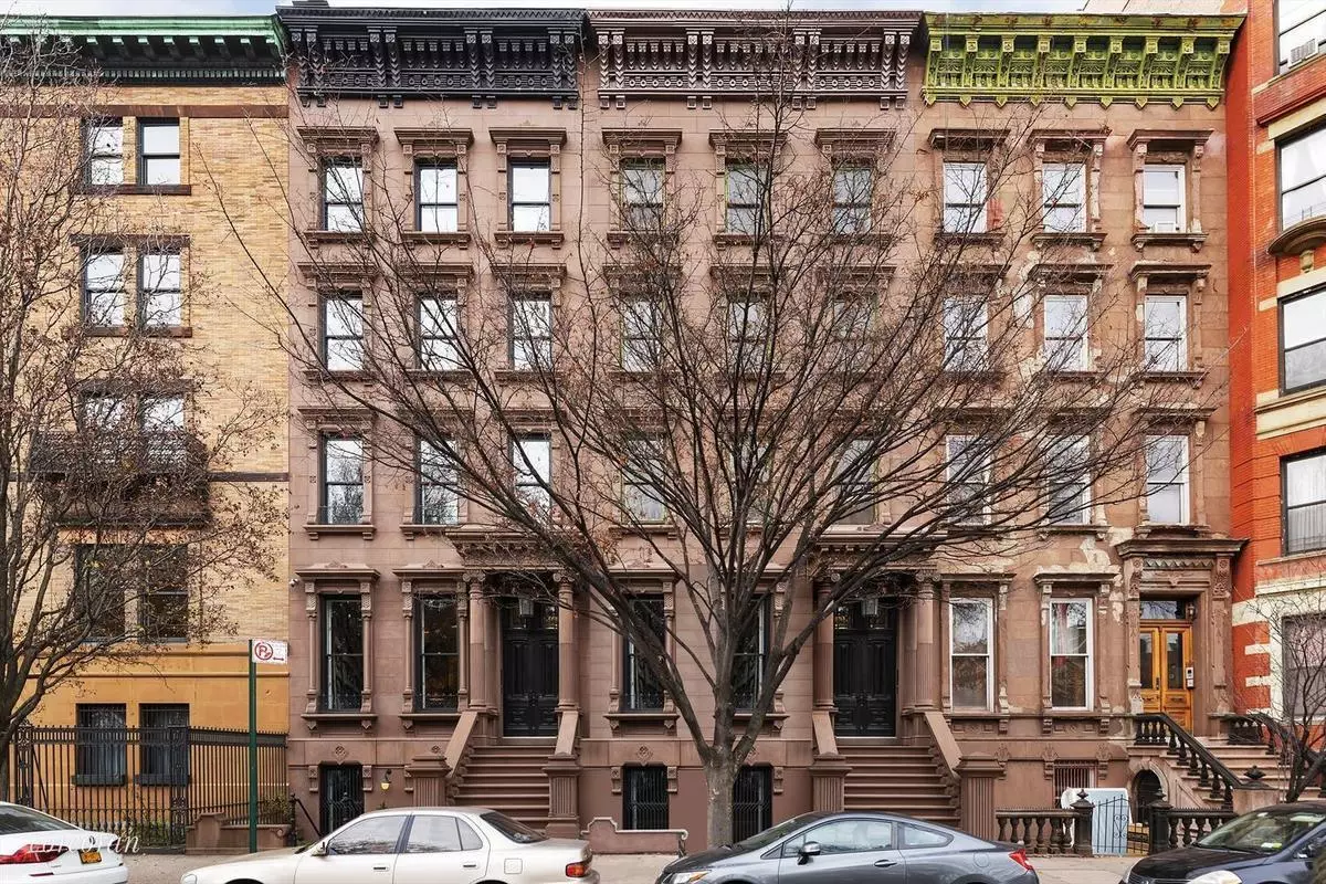 역사적인 Harlem 타운 하우스 콤보는 기록적인 $ 27M을 추구합니다. 11057_2