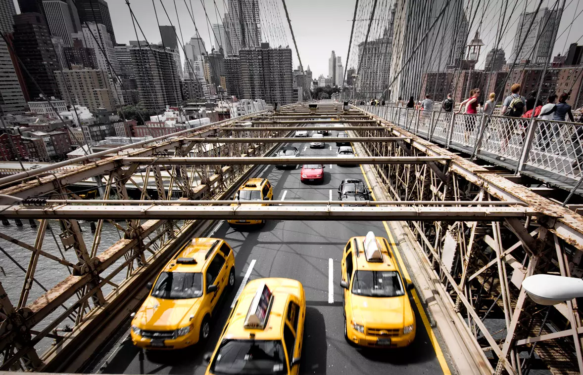 Rumeni taksiji NYC uvajajo stalni 50-odstotni popust med prometnimi konicami 11595_1