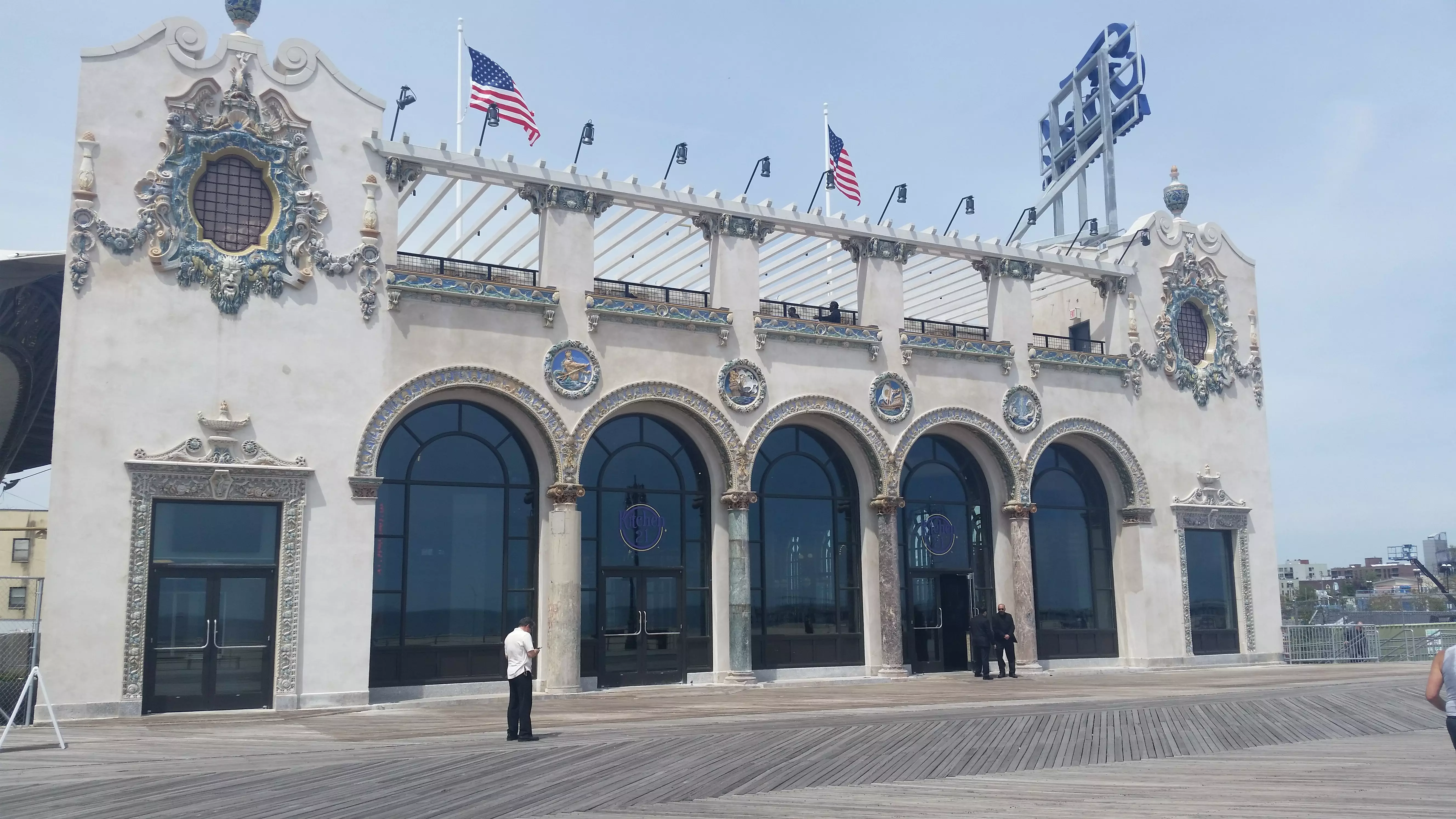 Kusina 21, Restaurant ng mga Bata, boardwalk ng Coney Island, mga restawran ng Coney Island