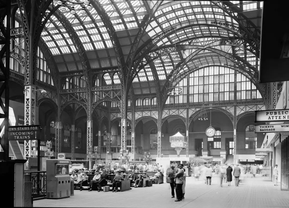 Original Penn Station, Pennsylvania Station, McKim Mead & White, furu efu akara ngosi NYC
