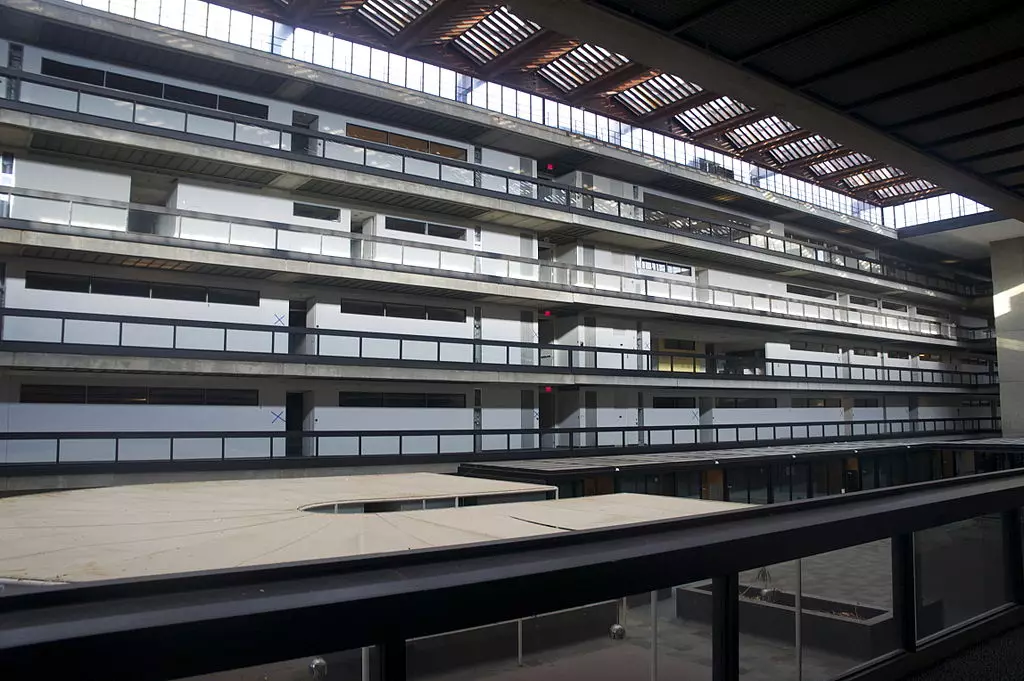 Els xefs de Nova York porten una sala de menjar gegant a l'edifici Bell Labs d'Eero Saarinen als suburbis de NJ 12171_5