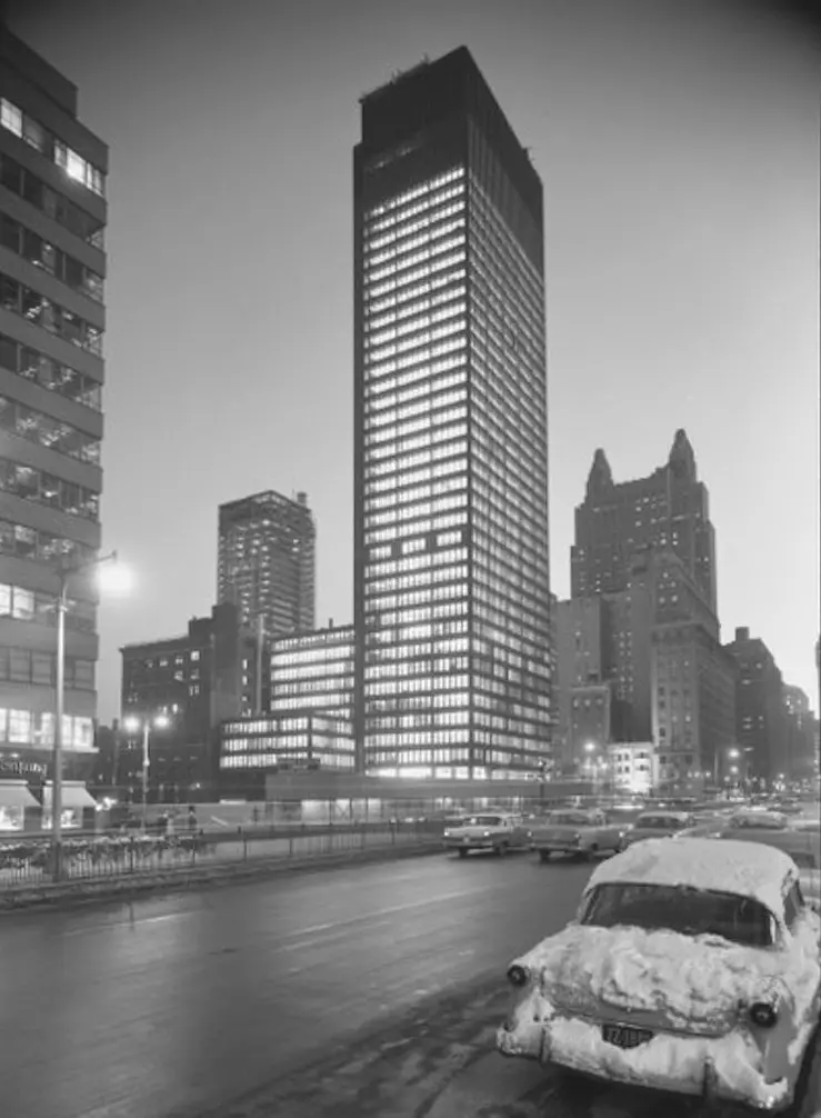 Kā Prohibition pārstrukturēja Ņujorkas nekustamo īpašumu un arhitektūru (un uzcēla Seagram ēku) 12219_4