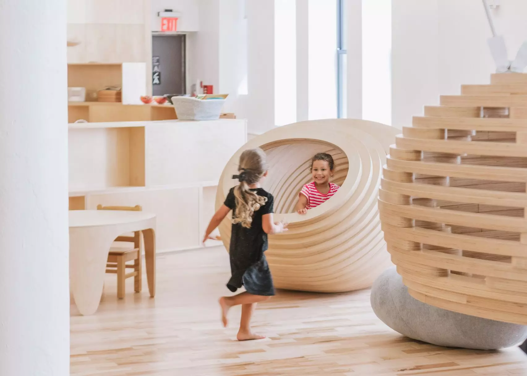 Vea el interior de la primera escuela primaria de WeWork en Nueva York diseñada por Bjarke Ingels 12321_2