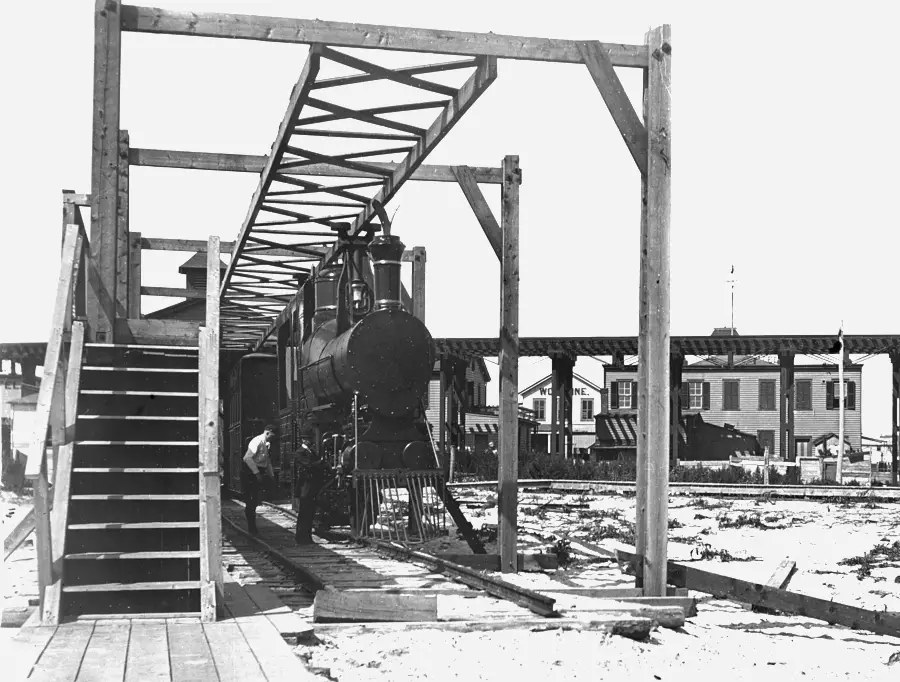 1890-കളിൽ, ന്യൂയോർക്കുകാർ ബ്രൂക്ക്ലിൻ ബീച്ചുകളിലേക്ക് സൈക്കിൾ റെയിൽറോഡിൽ പോയി. 12468_1