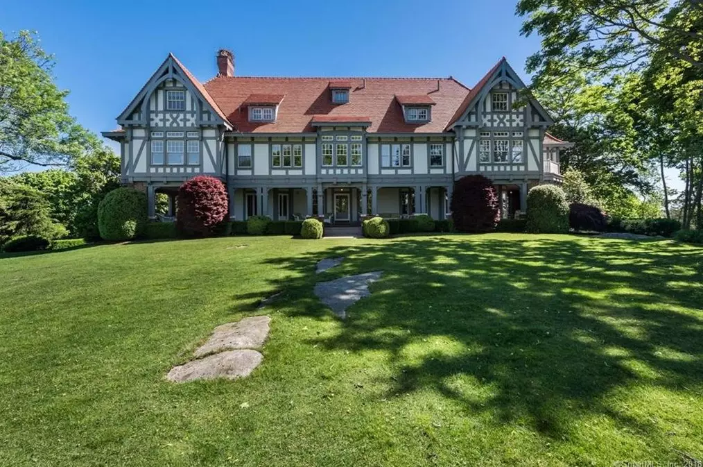Soukromý sedmakrový ostrov Connecticut se zahradní říší divů se prodává za 21,5 milionu dolarů 12627_2