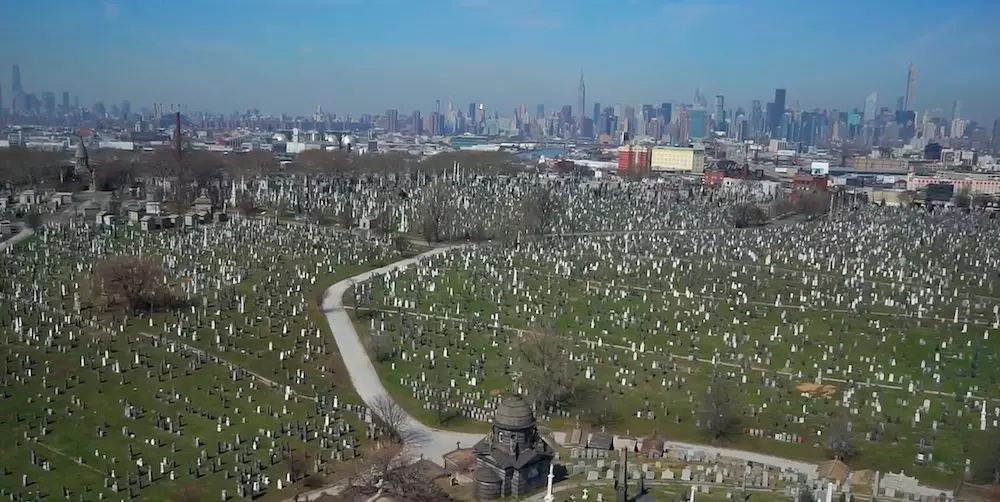 calvary гробишта, calvary гробишта кралици, NYC гробишта проект