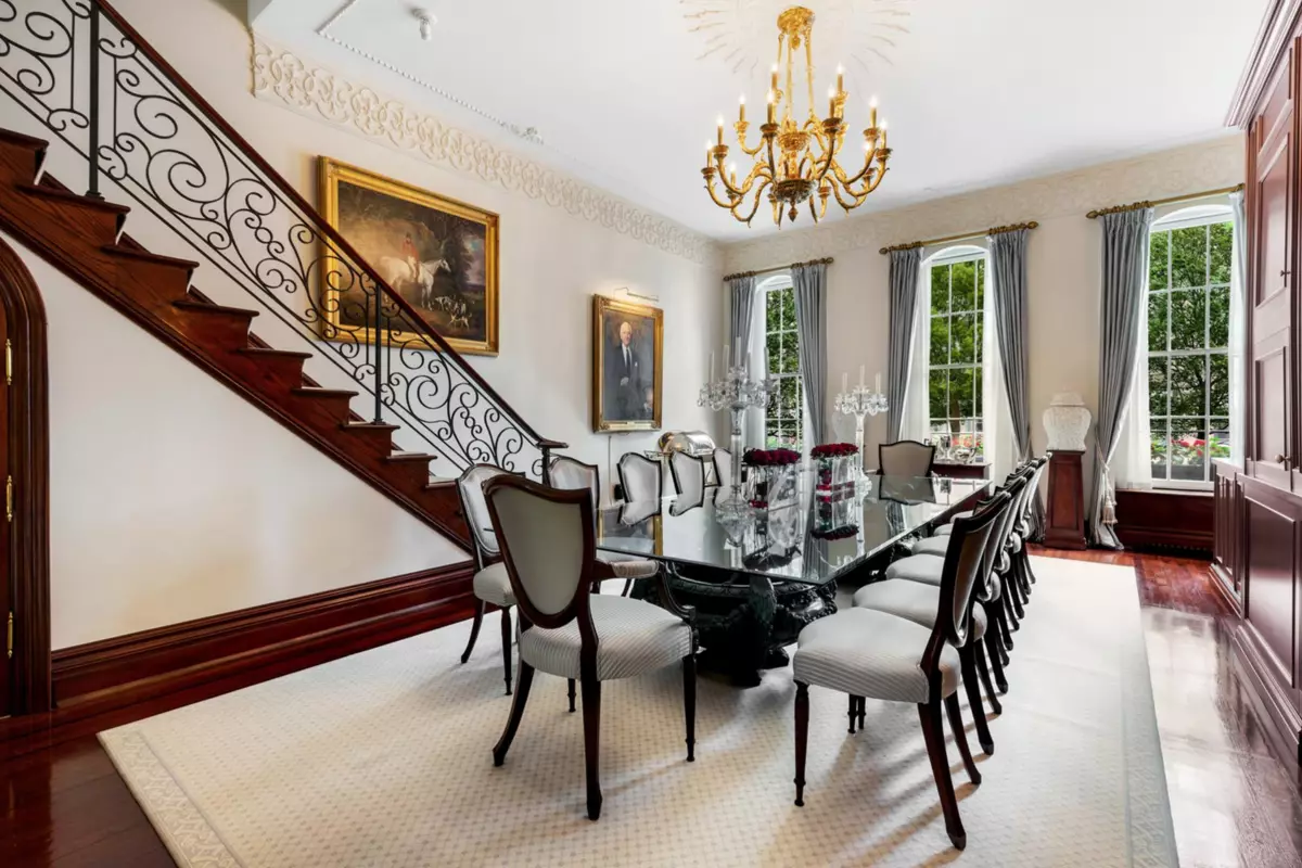 $14M ranje nan distri eksklizif Upper East Side istorik sanble ak yon vila Ewopeyen an 13035_6