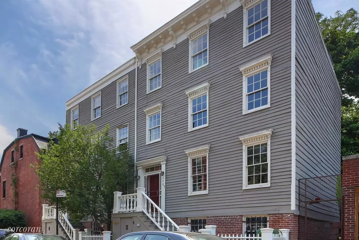Äg ett par hus från 1840-talet i Clinton Hill för 4,4 miljoner dollar 13506_1