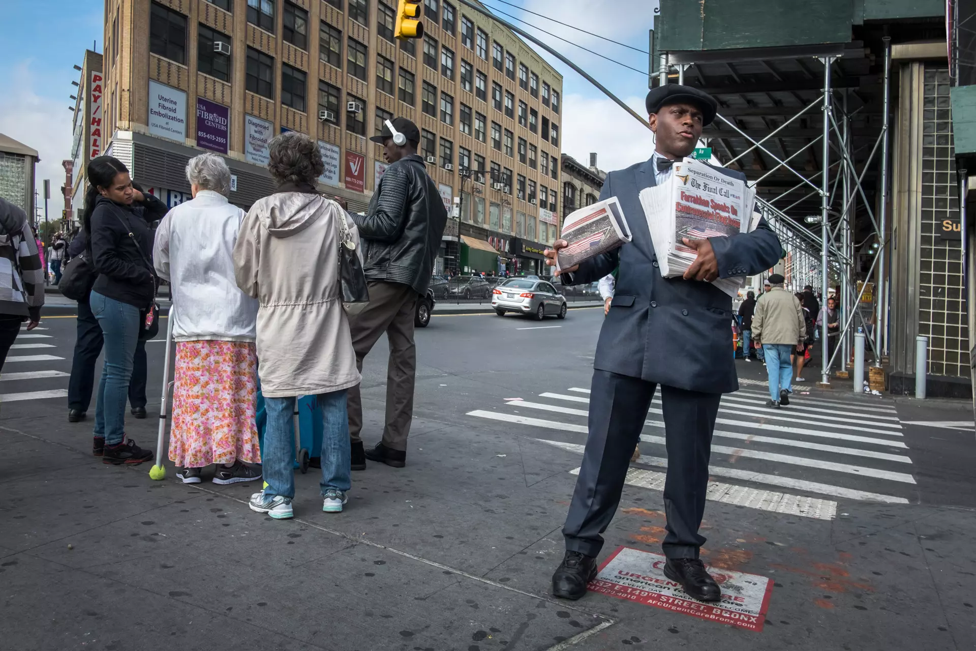 ദി അർബൻ ലെൻസ്: റിച്ചാർഡ് കോക്ക് തന്റെ കാൻഡിഡ് ഫോട്ടോകൾക്കൊപ്പം NYC-യുടെ ഒരു 'വിഷ്വൽ ഗാനം' സൃഷ്ടിക്കുന്നു 13821_10
