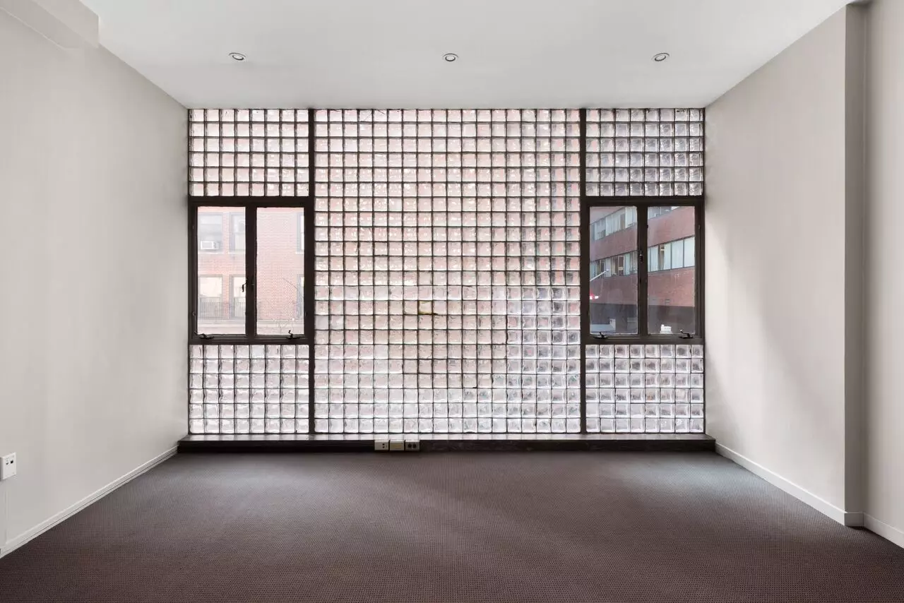 लँडमार्क केलेले विल्यम लेस्केझ हाऊस, NYC मधील पहिले आधुनिक निवासस्थान, $5M मागितले 13932_3