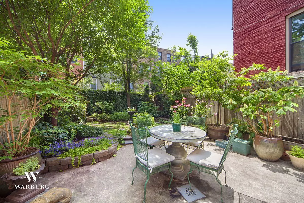 $2.75M میں، جادوئی باغ کے ساتھ Prospect-Lefferts Gardens میں ایک شاندار 1407_1