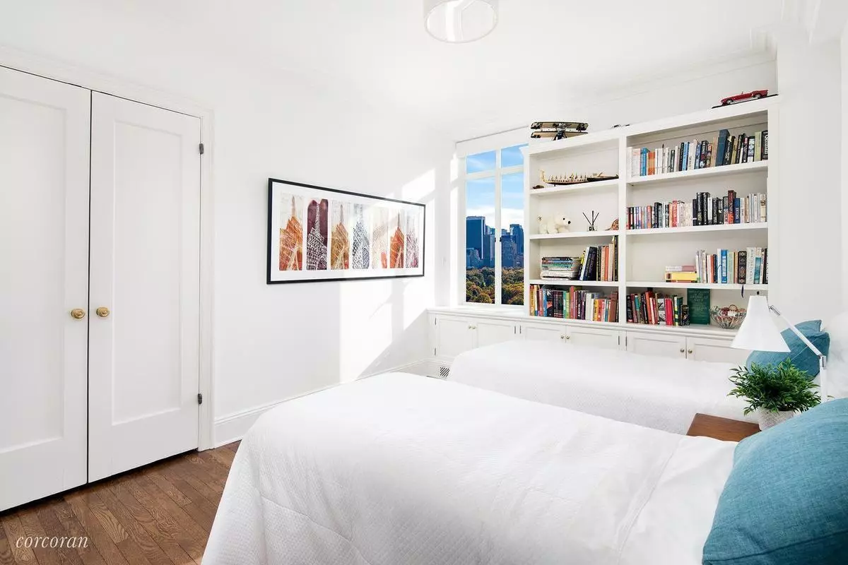 San Remo co-op dat was Diane Keaton's eerste NYC appartementlijsten voor $ 17,5 miljoen 14301_8
