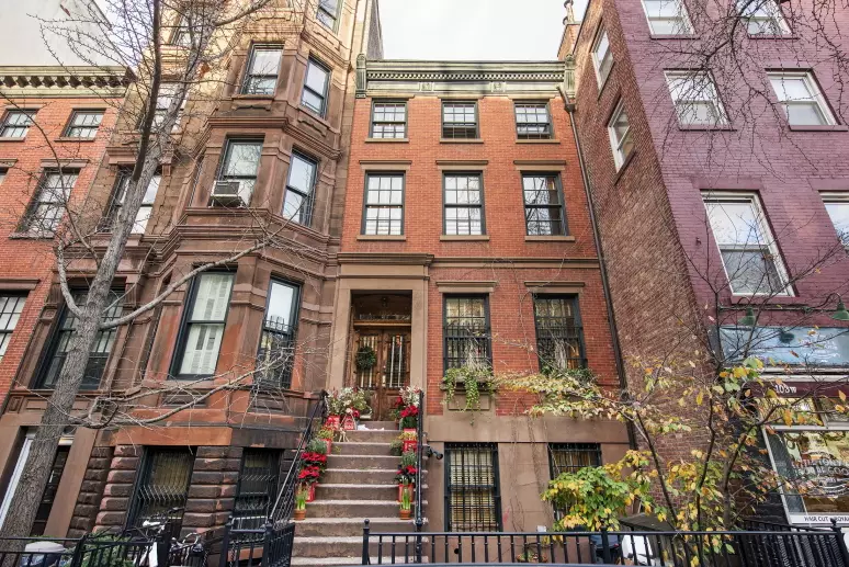 105 West 11th Street, Keith McNally, Llistes interessants, Greenwich Village, Interiors, celebritats, xef famoso, cuines, casa adossada de Manhattan en venda,