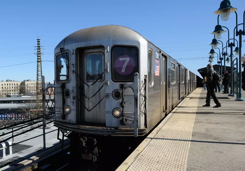7 vilciena pagarināšana uz NJ ir viens no ilgtermiņa risinājumiem, kas tiek pētīti, lai risinātu piepilsētas elles problēmu 14698_1