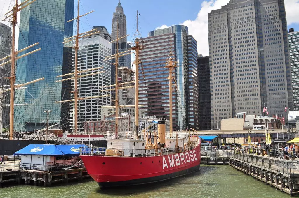 10 panggonan sing ana hubungane karo sejarah maritim New York City 146_8