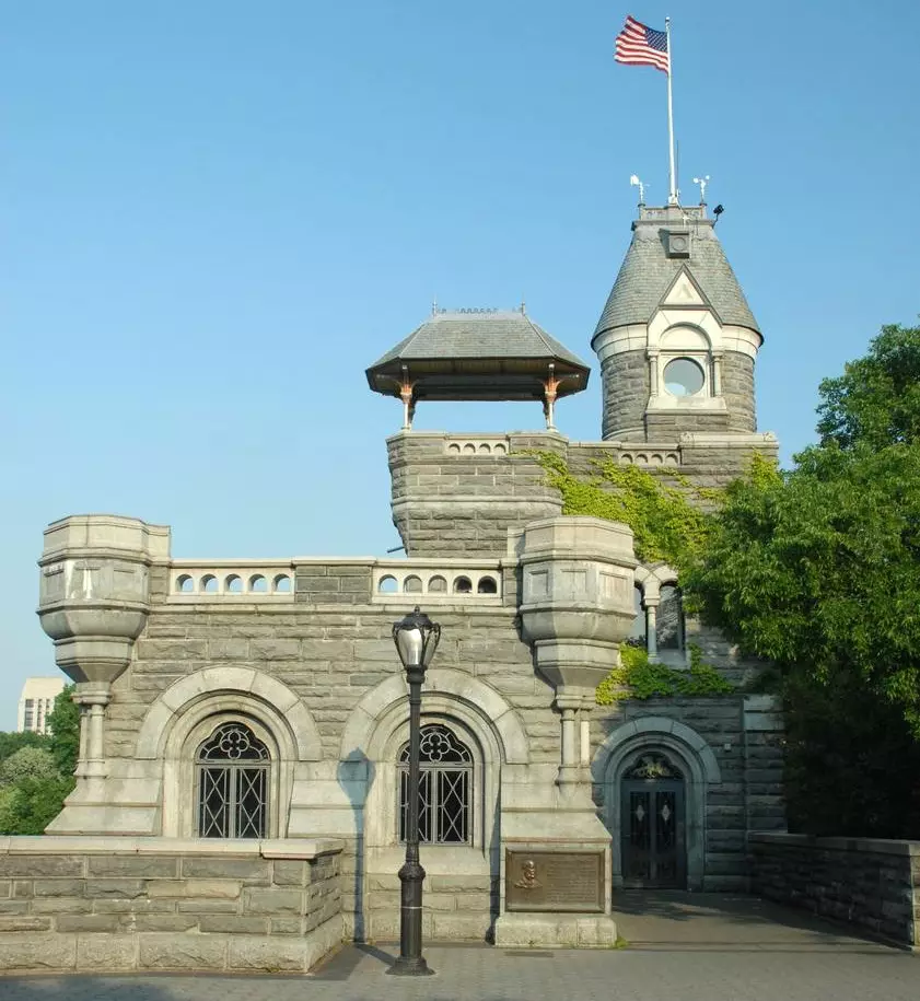 Lâu đài Belvedere, Khu bảo tồn Công viên Trung tâm