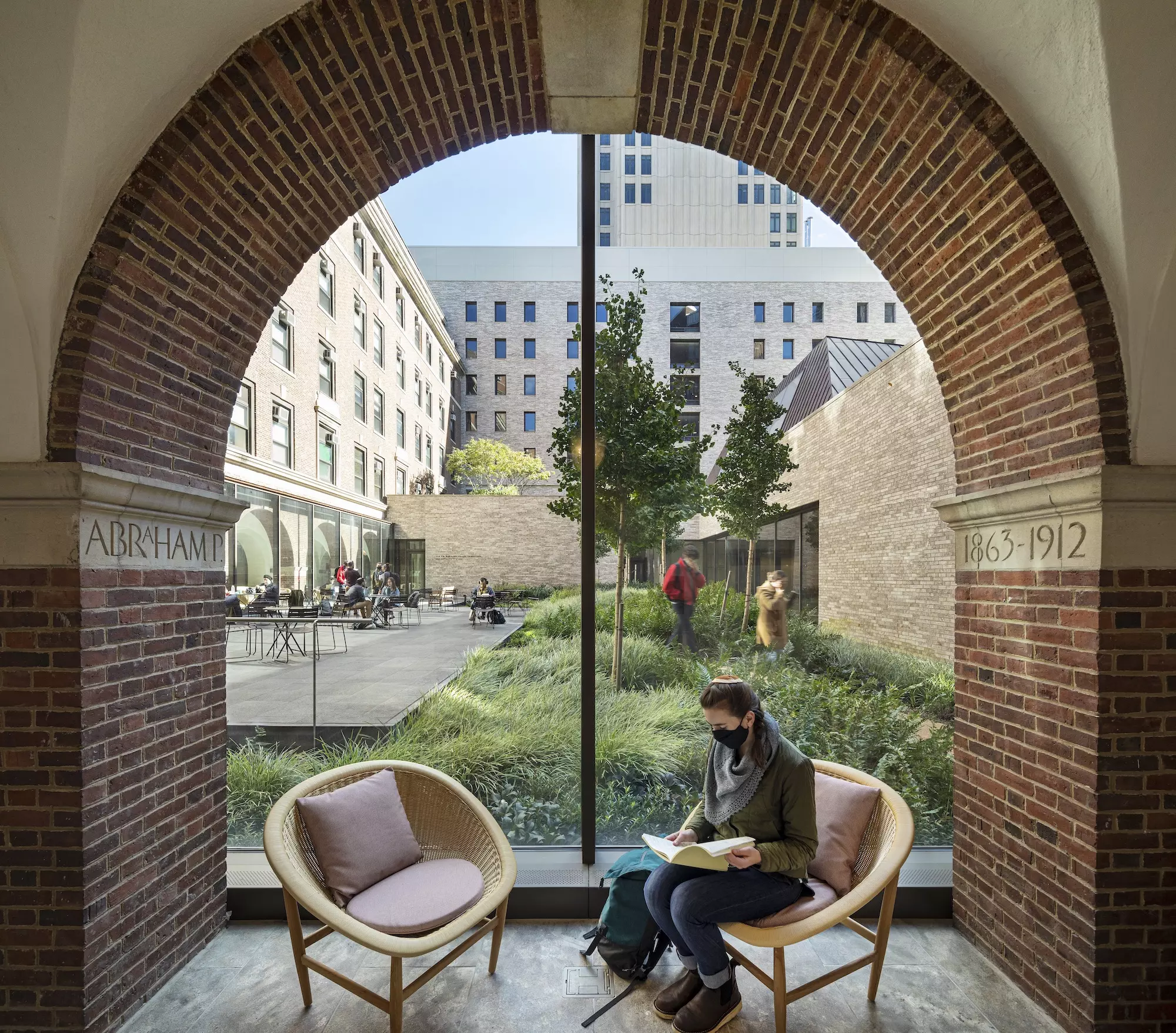 Arquitetos de Nova York reimaginam o campus Morningside Heights do Seminário Teológico Judaico 1494_6