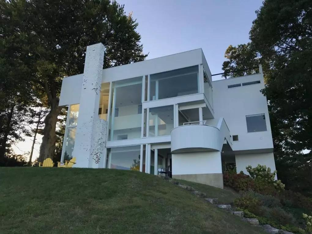 richard meier, smith house, Darien, Connecticut, Sotheby's