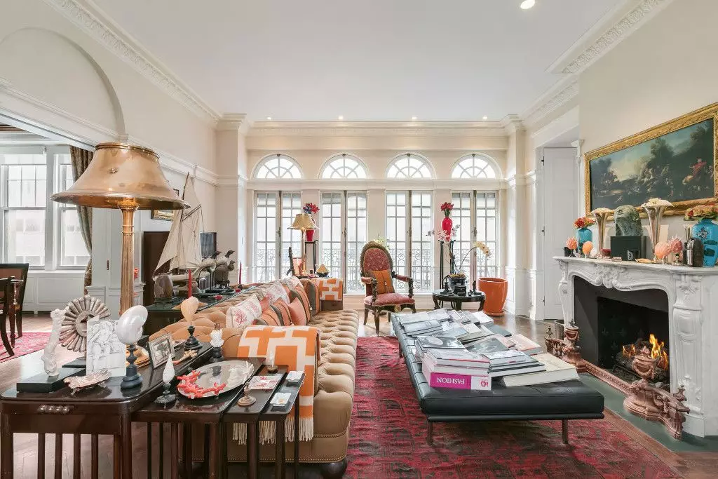 Il duplex da 9 milioni di dollari nell'Upper East Side è vestito come una persona mondana di Park Avenue 15091_1