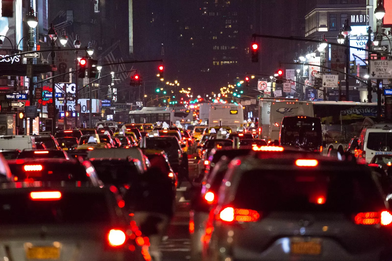 Prema predloženom planu zagušenja, vožnja automobilom do Manhattana koštat će 11,52 dolara 15183_1