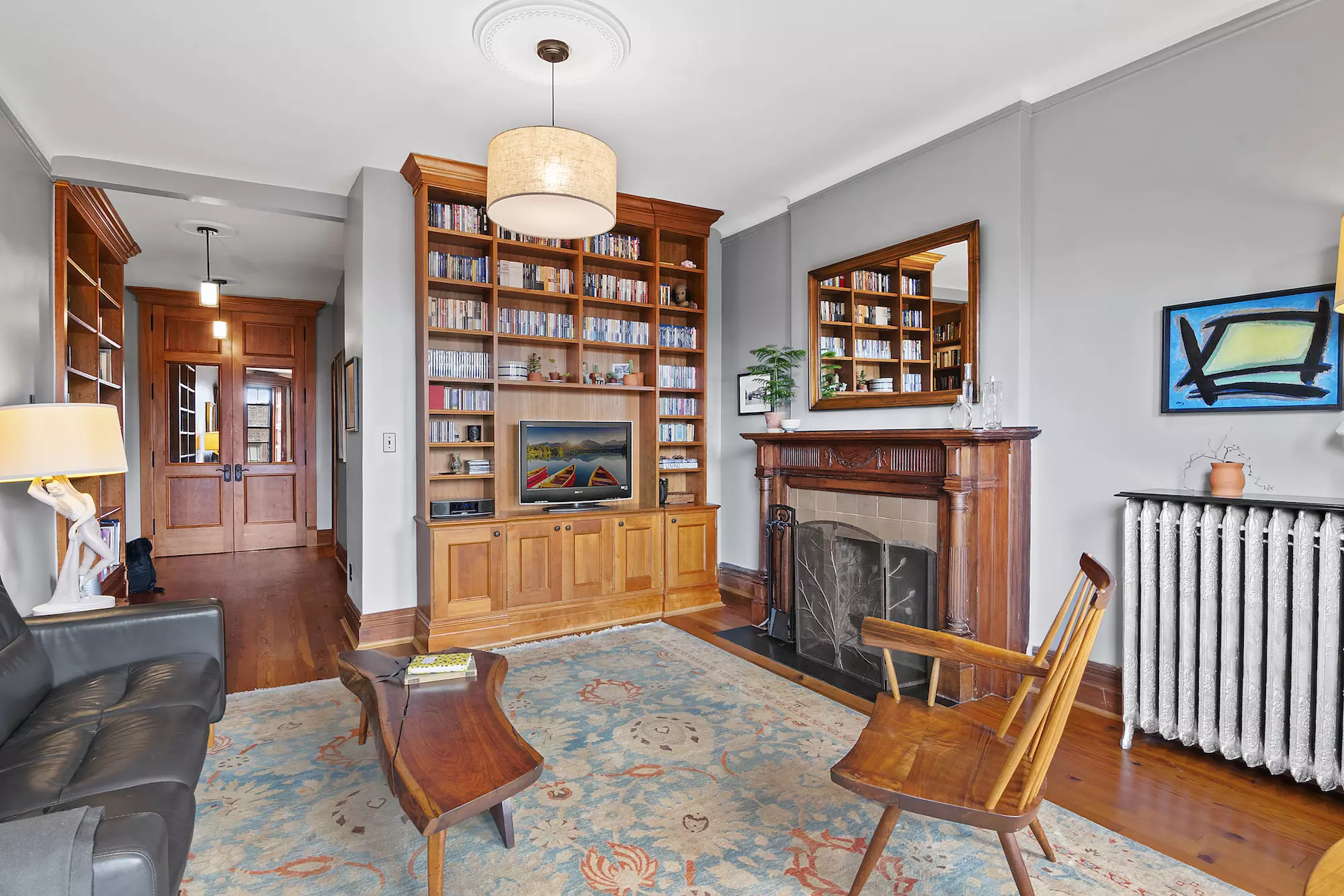 Iskaashatada Park Slope ee quruxda badan waxay ku waydiisaa $750k oo leh dayactir aad u hooseeya 1519_1