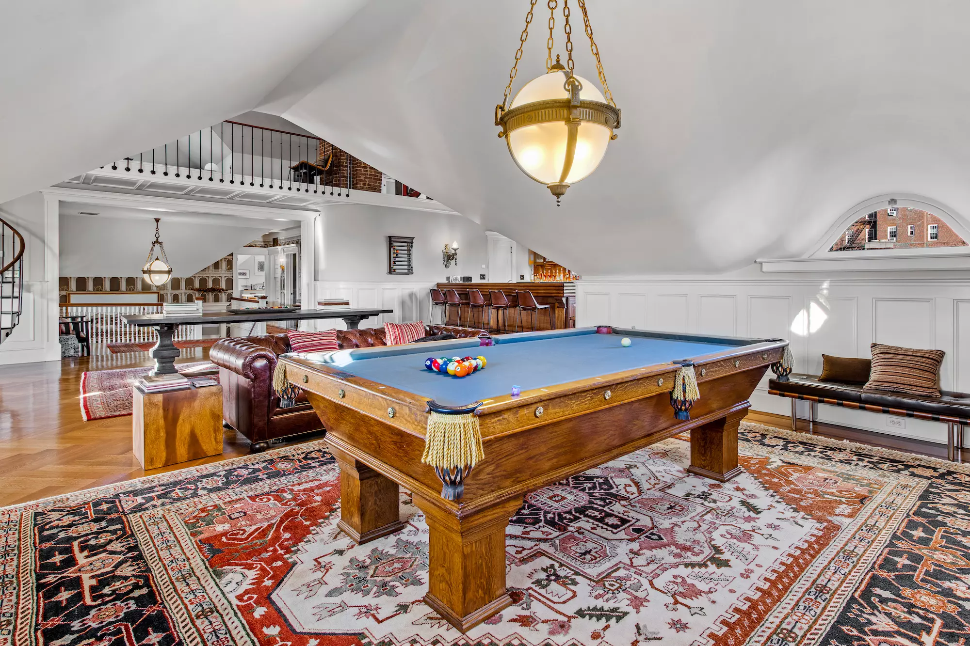 Mansion storiku rinnovat ta’ Brooklyn b’sala tal-ball ta’ 1,200 pied kwadru reġa’ lura fis-suq għal $13M 1529_18