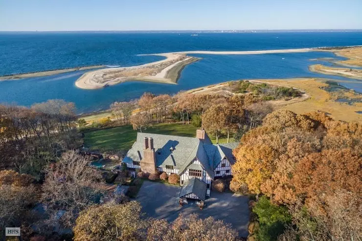 Vir $55M, besit die 47-akker Long Island waterfront-landgoed wat eens die tuiste van Angelina Jolie en Brad Pitt was 15577_3
