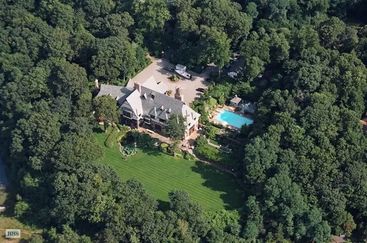 Foar $ 55M, besit it 47-acre Long Island lângoed oan 'e wetterkant ienris thús fan Angelina Jolie en Brad Pitt 15577_7