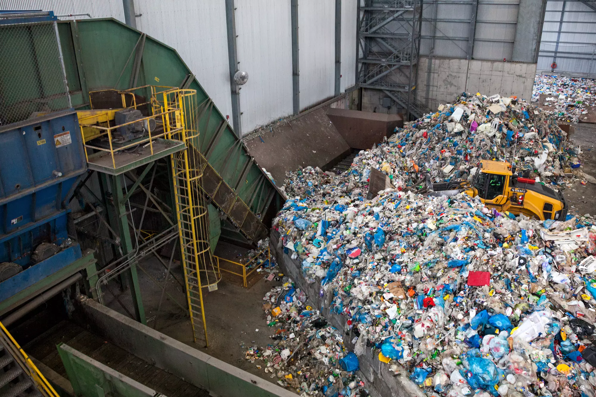 Sims Municipal Recycling Facility၊ Sunset Park၊ ပြန်လည်အသုံးပြုသည့်အပင်များ၊ NYC ပြန်လည်အသုံးပြုခြင်း