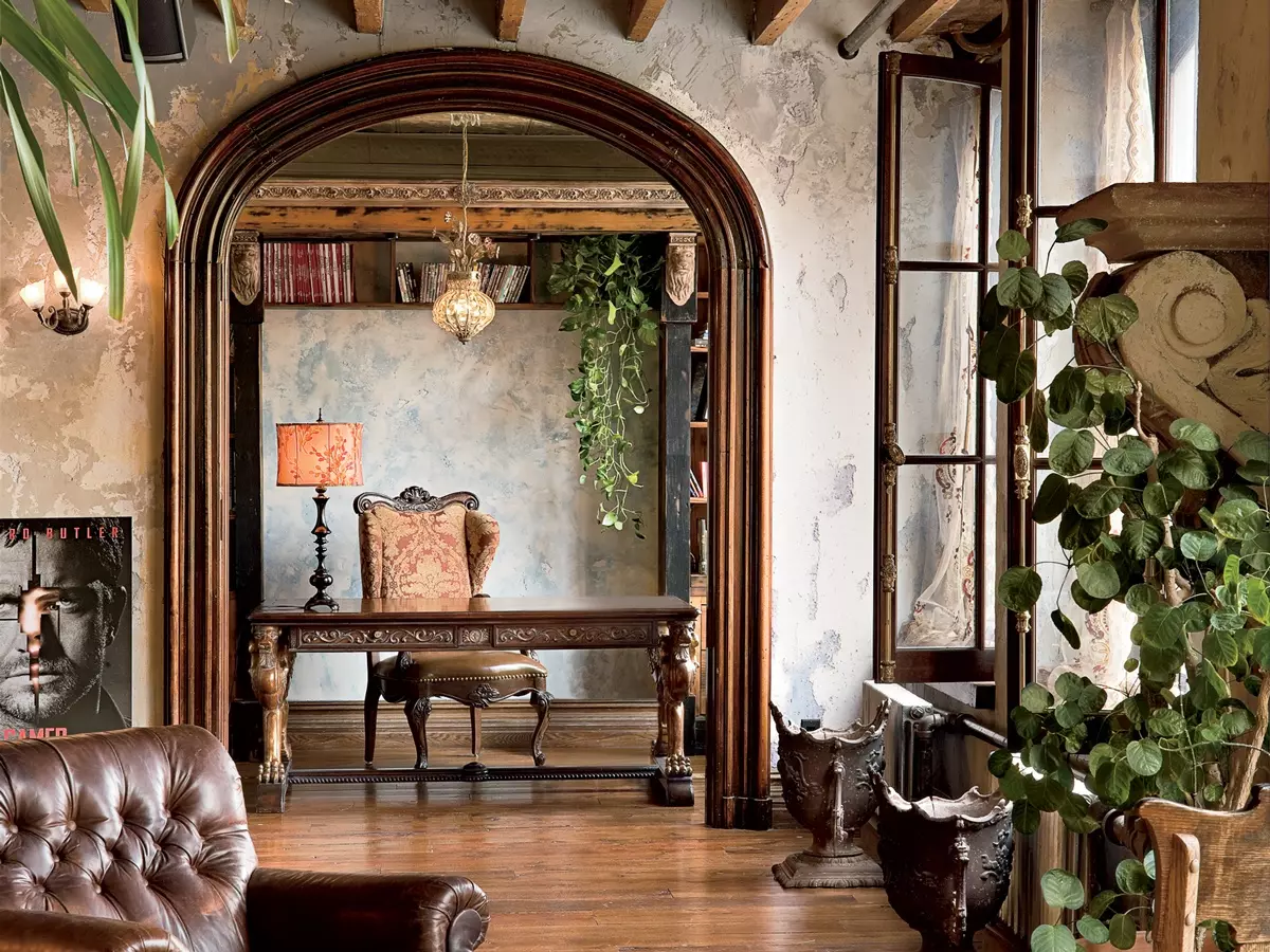 جرارد باتلر اتاق زیر شیروانی مدرن قدیمی خود را در چلسی به قیمت 6 میلیون دلار فهرست می کند 15758_3