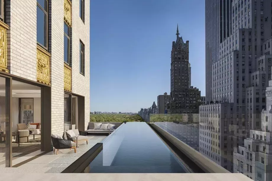 Penthouse-ul de 100 de milioane de dolari al Crown Building va avea două piscine interioare și un lounge cu pian 15872_1