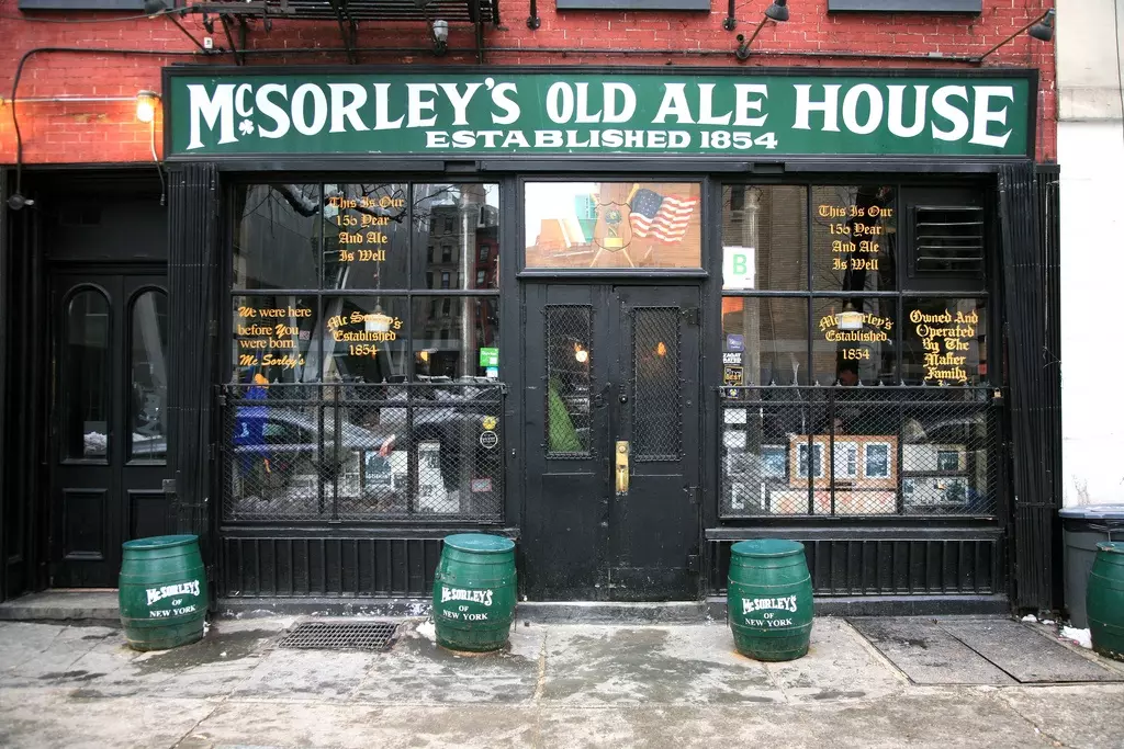 mcsorleys հին ալե տուն, արևելյան գյուղ, պատմական բարեր NYC