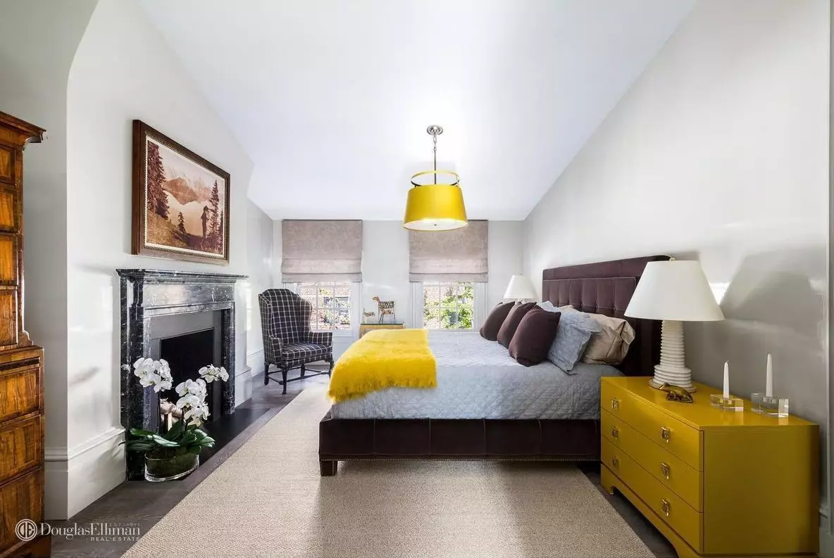 La casa adosada de West Village de Courtney Love se alquila por $ 11.25 millones después de un cambio de imagen elegante 15937_8