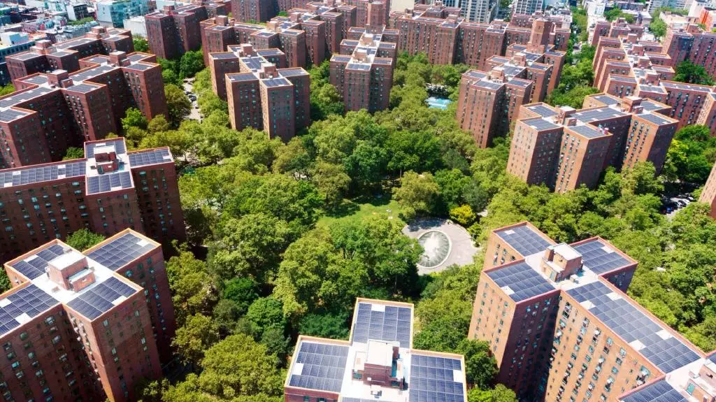 StuyTown sera le plus grand producteur d'énergie solaire de Manhattan après un investissement de 10 millions de dollars dans les panneaux de toit 15998_1