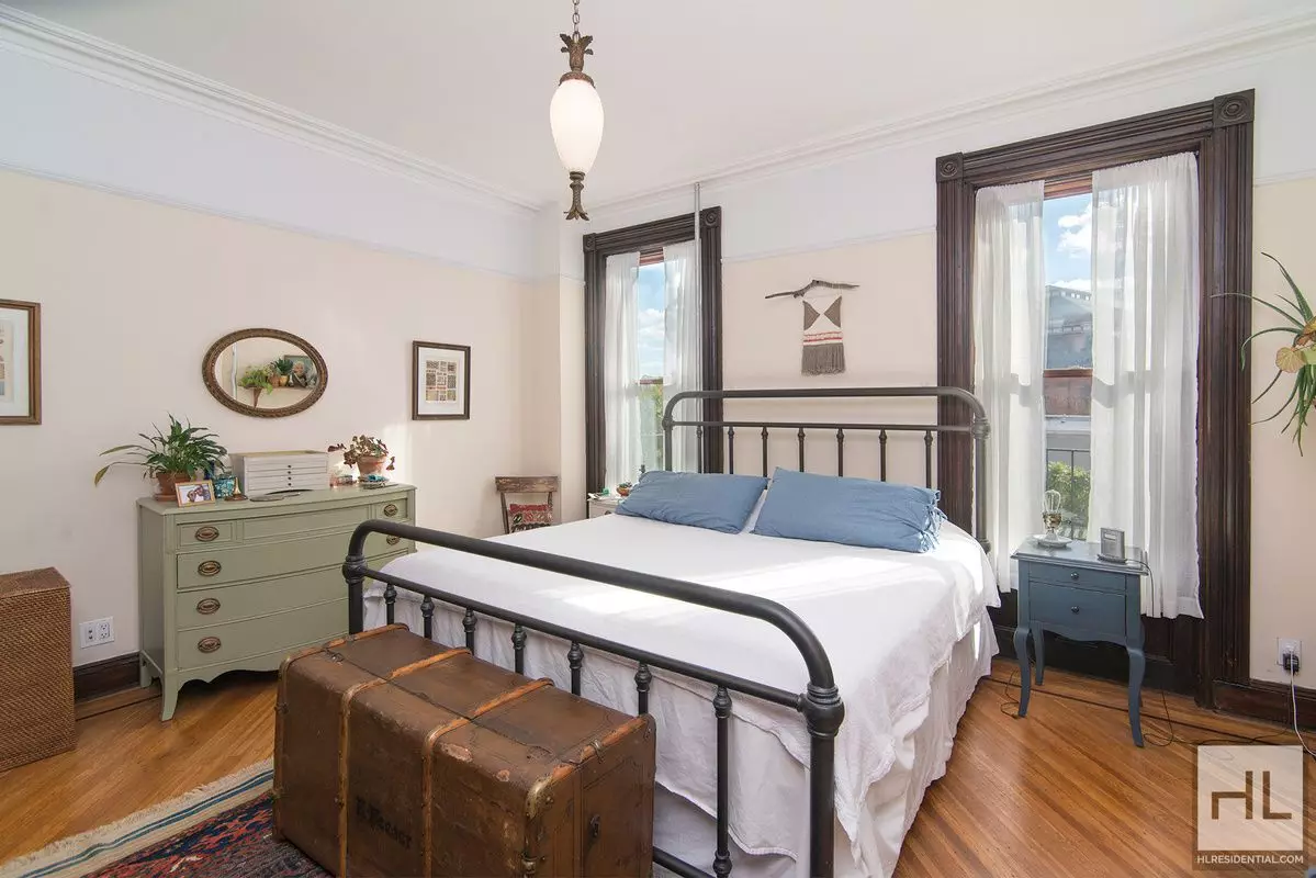 Wynajmij odnowiony pokój trzyosobowy typu Bed-Stuy z tarasem, podwórkiem i apartamentem dla niani za 6 000 USD miesięcznie 16058_8