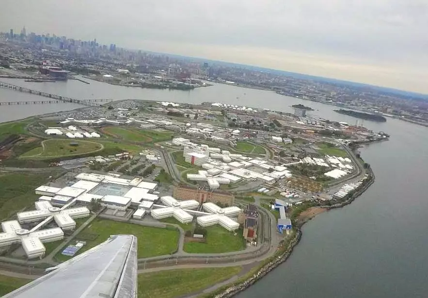 De Blasio Rikers को विकल्प को रूप मा Kew Gardens जेल परिसर पुन: खोल्न सक्छ 16446_1