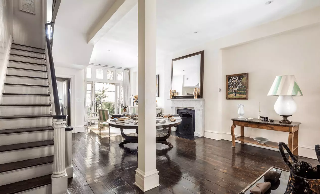 La casa a schiera del West Village, un veterano della scena della moda di New York, arriva sul mercato per 13 milioni di dollari 16504_6