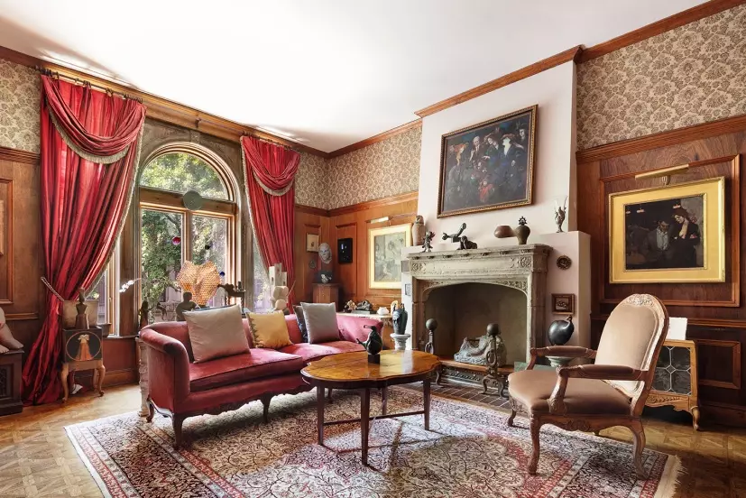 Comprada en los años 70 por $ 170k, la enorme casa adosada del Upper West Side de una pareja del mundo del espectáculo pide $ 20M 16559_3