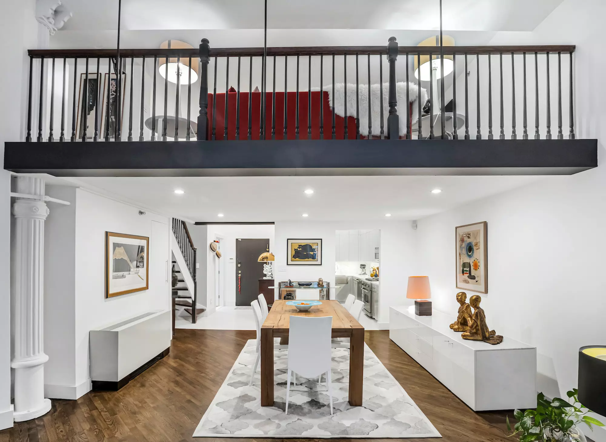 Ένα ψηλό επάνω επίπεδο δίνει σε αυτό το διαμέρισμα Chelsea $2,75 εκατομμυρίων επιπλέον χώρο διαβίωσης 1669_6