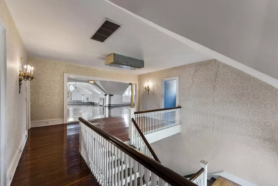 1305 Albermarle Road, Prospect Park South, Michelle Williams, Brooklyn, Brooklyn Townhouse, Historic Home, Townhouses, Record Brooklyn Prices, Cool Lists