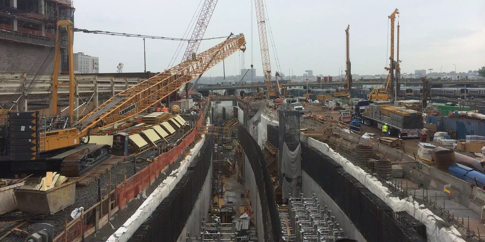 Tunelurile aproape complete de sub Hudson Yards au nevoie de mai multe fonduri pentru a fi finalizate 17254_1
